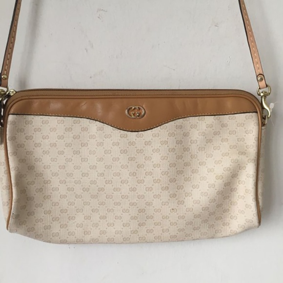 Gucci | Bags | Gucci Beige Tan Vintage Clutch Crossbody | Poshmark